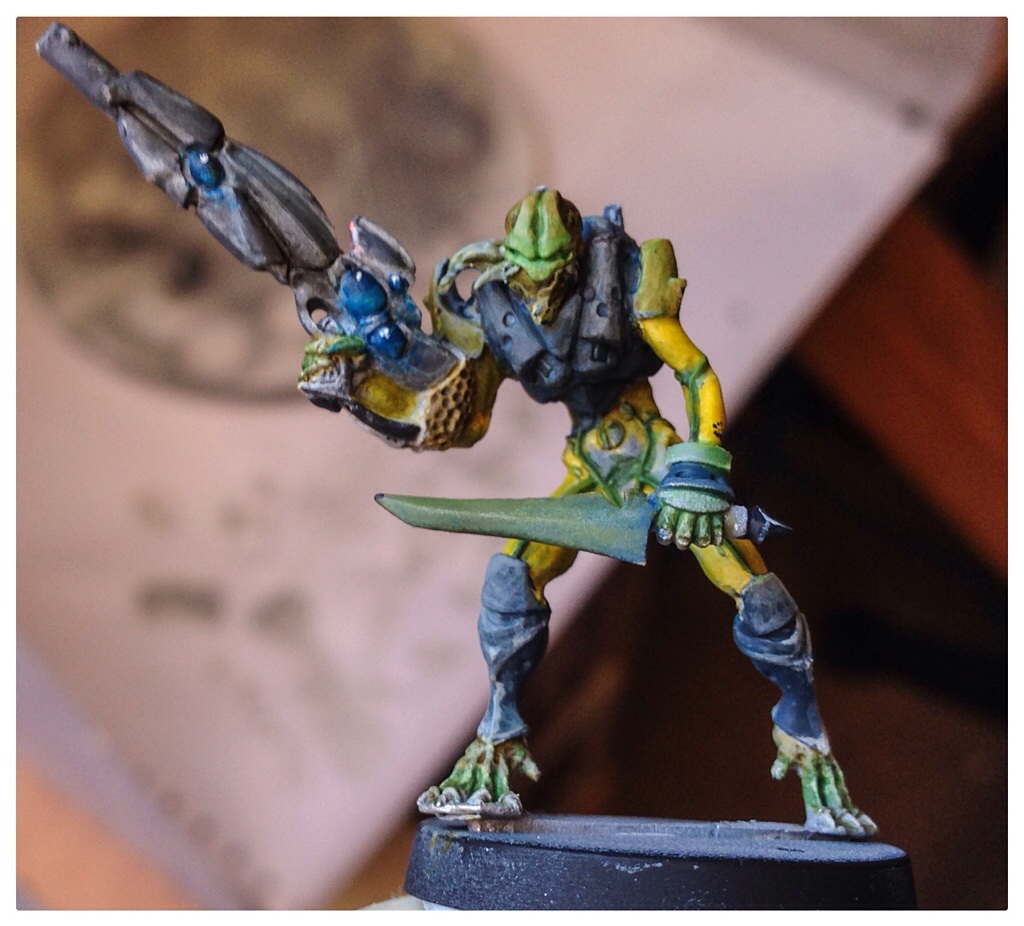 Infinity starter box – Malignos with combo rifle – OnTableTop – Home of ...